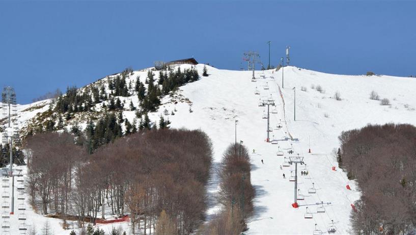 Photos et Images de Super Besse sous la Neige